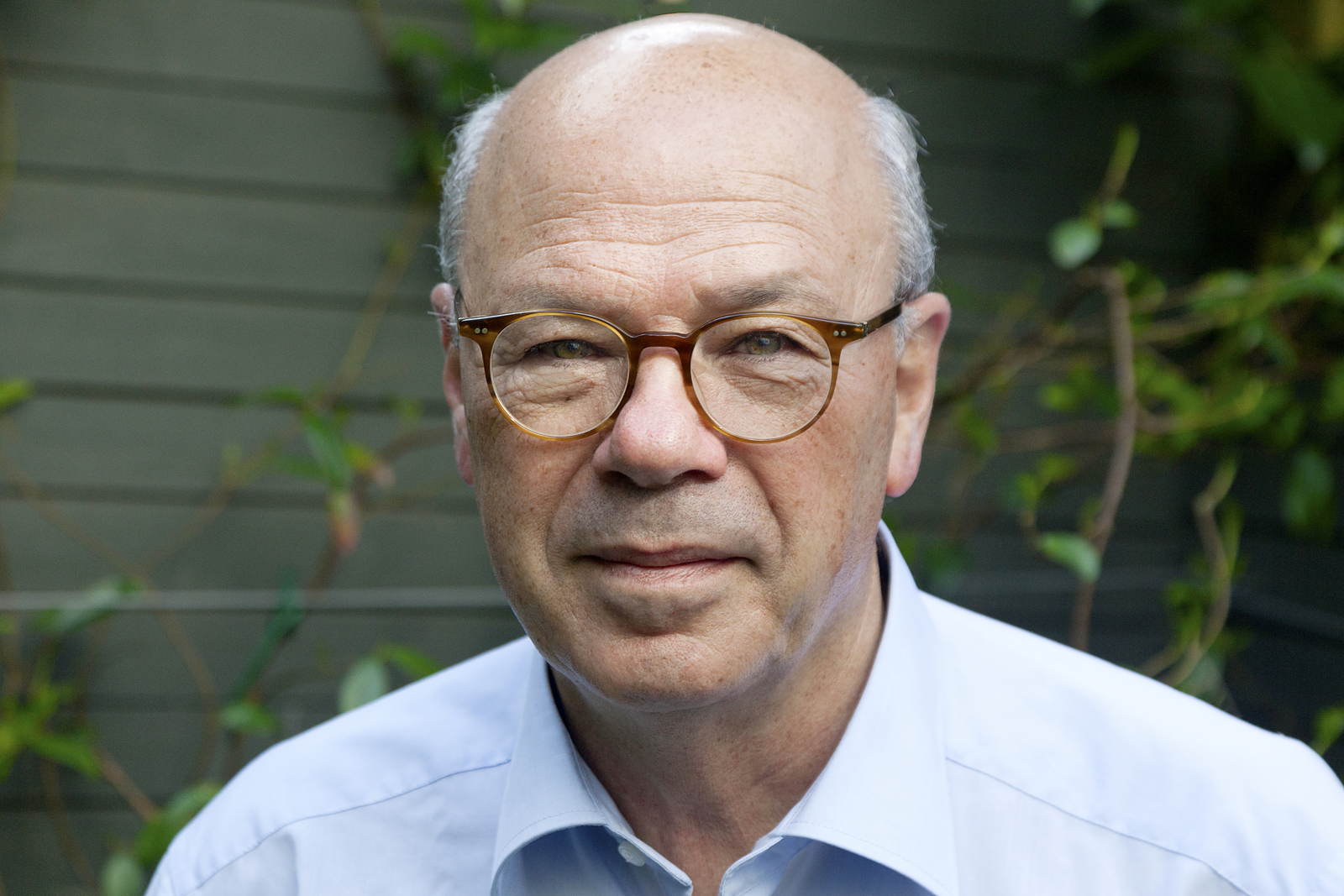 Overvolle en chaotische roman van Max Pam - EW