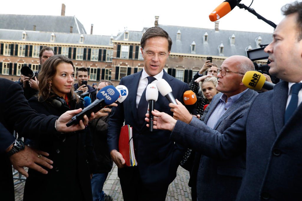 Rutte: 'Regeerakkoord is af' - EW