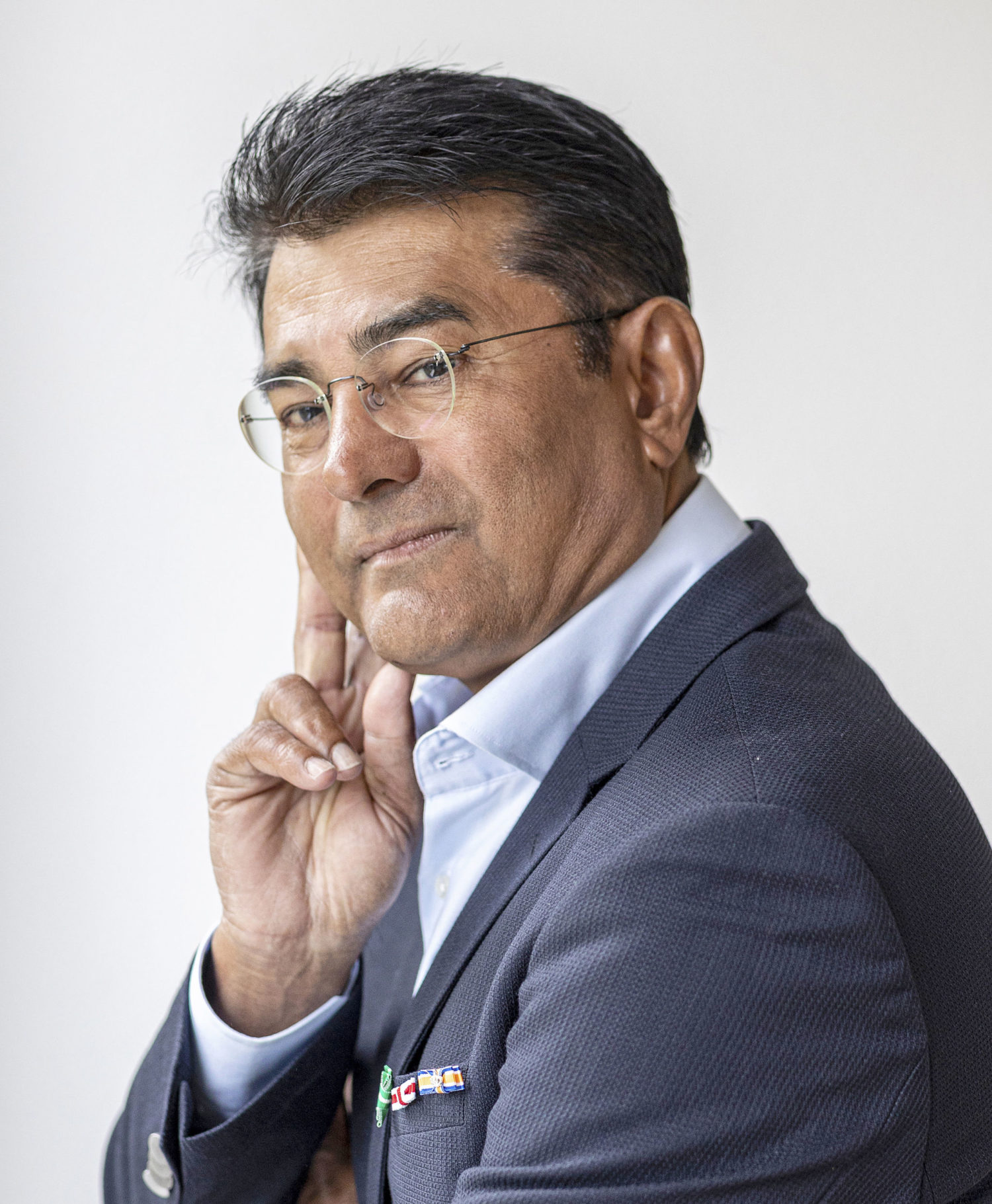 Mahabier: 'Als mensen je vragen, help je' - EW