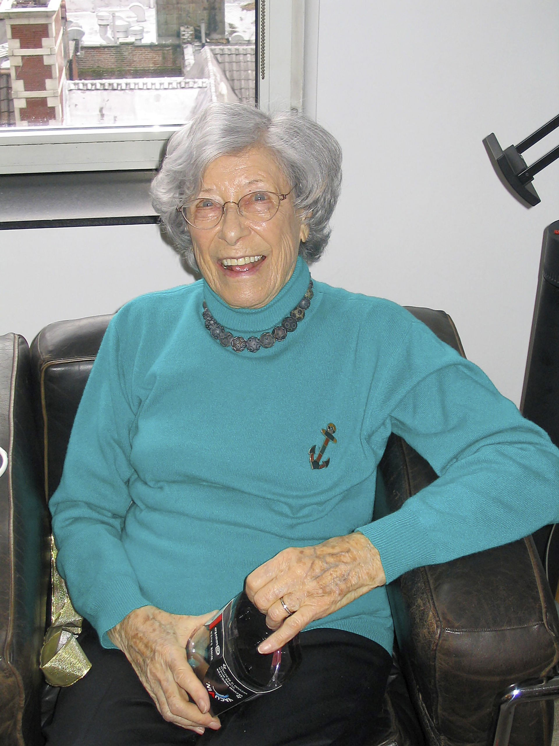 Ella Schaap-Sanders (1913-2021): meer dan een eeuw vol liefde voor ...