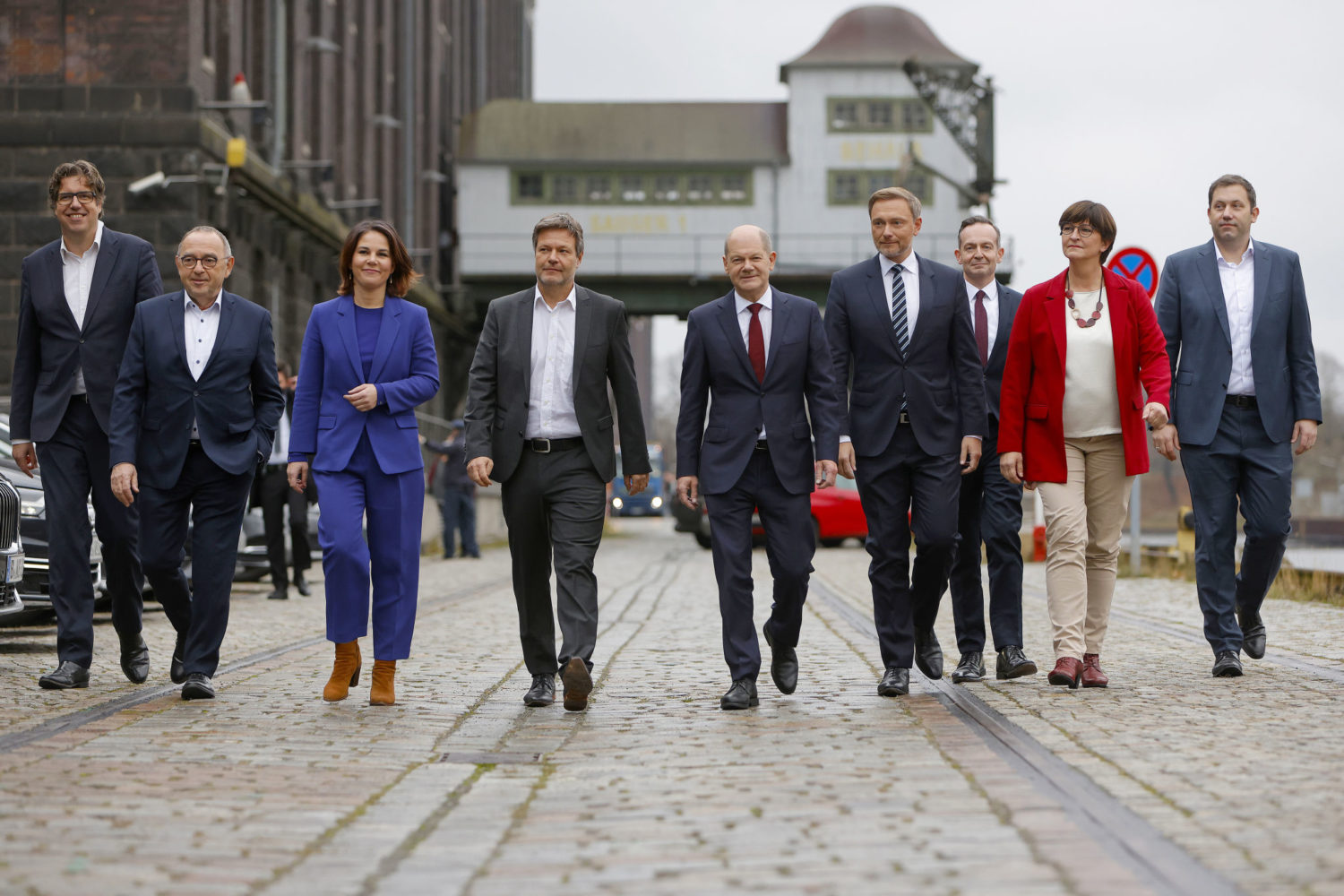 Wie gaat er betalen voor ambitieuze plannen nieuwe Duitse regering? - EW