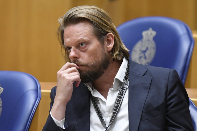 Kamerlid De Neef stapt op bij VVD: hulde – en een zegen dat hij weg is - EW