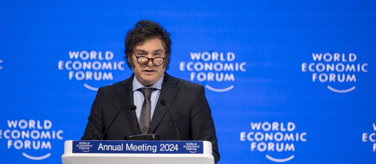 Kijk hier de virale toespraak van Javier Milei bij het WEF terug - EW