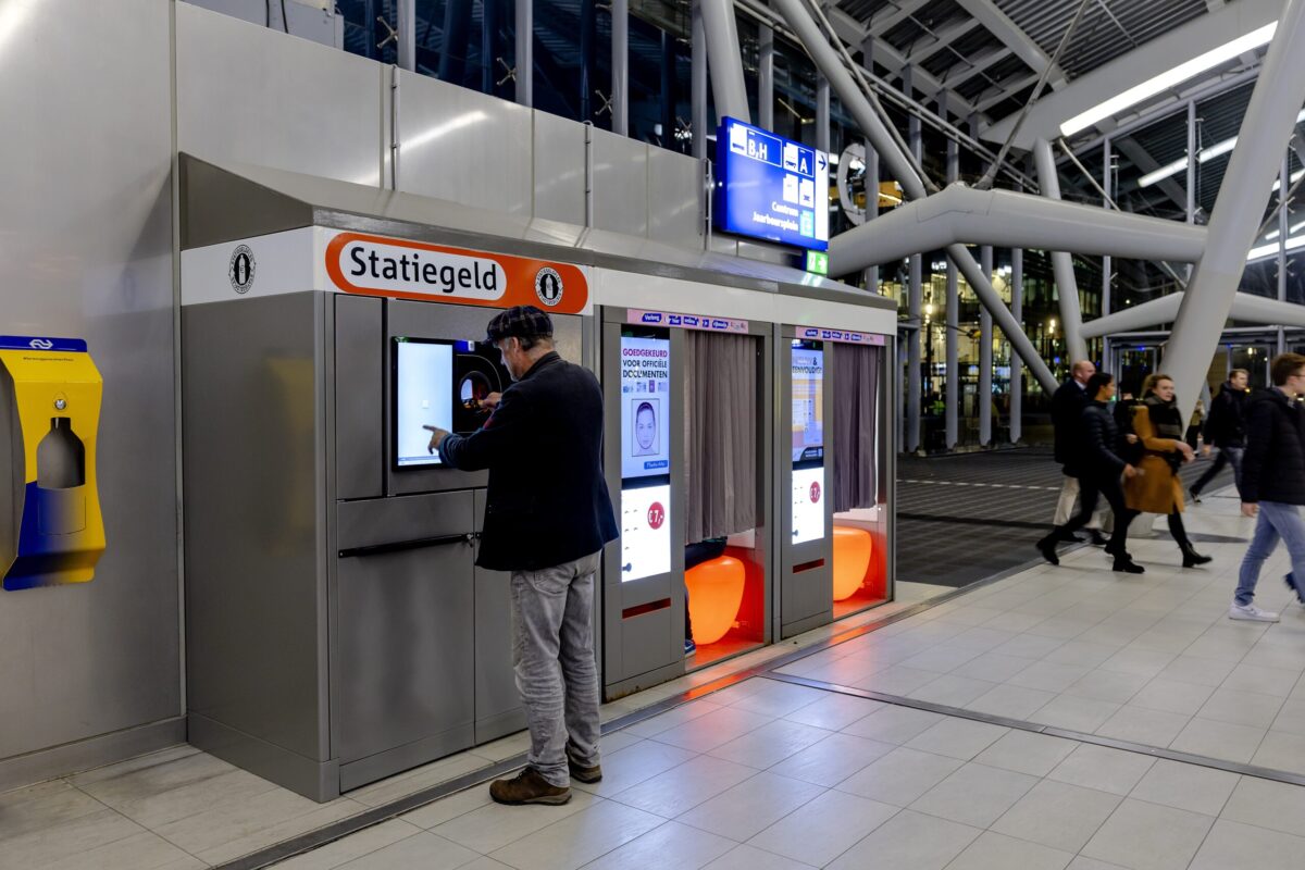 Waar blijft het statiegeld van niet ingeleverde blikjes? - EW