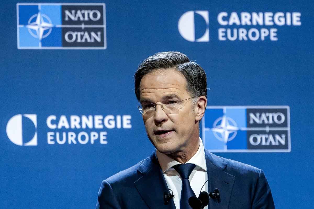 Word wakker, Europa! Het grote gelijk van NAVO-chef Mark Rutte - EW
