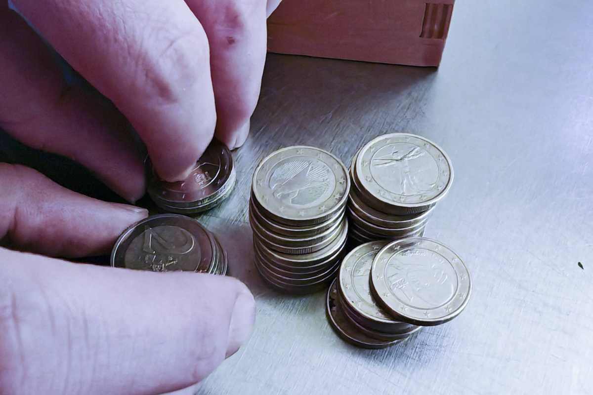 Help! Het spaargeld verdampt - zó beschermt u uw geld - EW